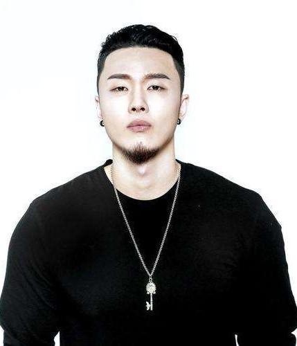 是谁爱的多 - 快懂百科