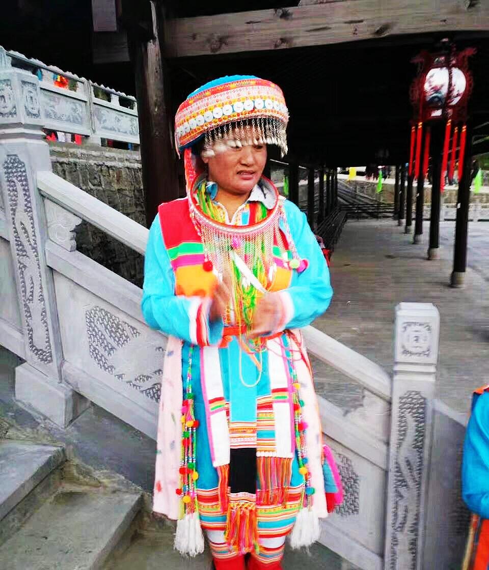 傈僳族 - 快懂百科