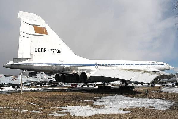 图-144客机 - 快懂百科