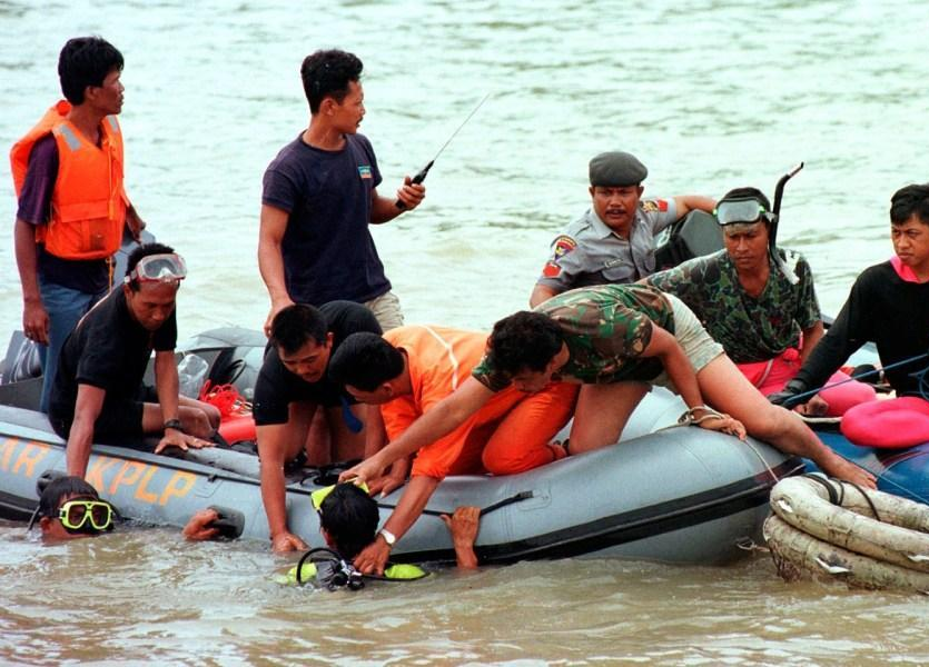 胜安MI185客机空难 - 快懂百科